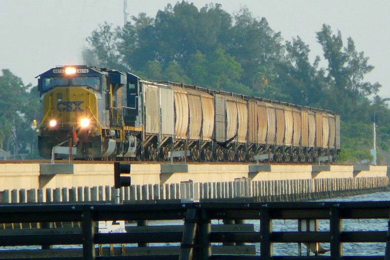 CSX 4678